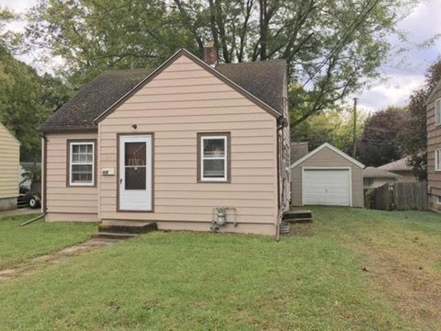 1403 Dunham St, Albert Lea, MN 56007
