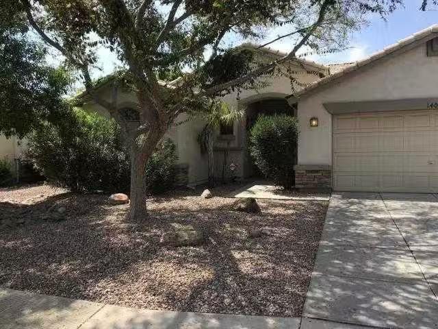 1403 E Saragosa Street