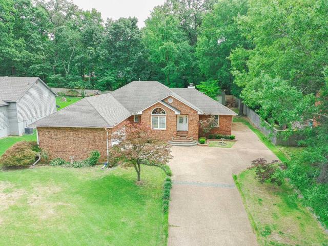 1403 Fairway