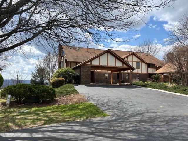 1403 Fleetwood Plaza