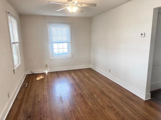 1403 Greenwood Alley