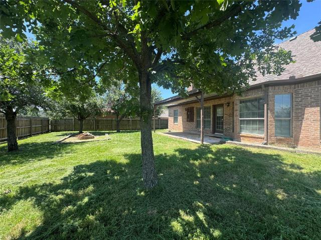 1403 Hickory Drive