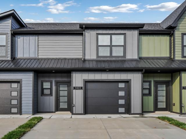 1403 Jonathan Wade Cir, Clarksville, TN 37043 | MLS #3184 | Compass
