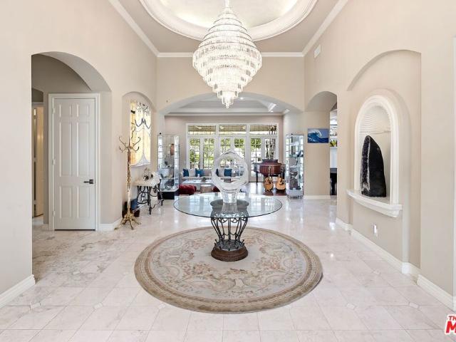 1403 Kingsboro Court