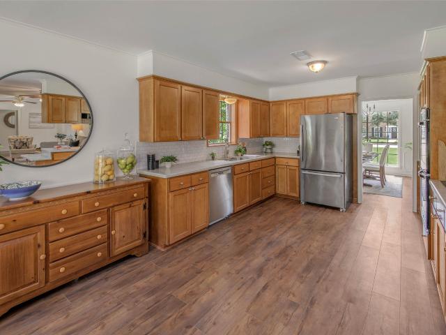 1403 Post Oak Cir, College Station, TX 77840 | MLS #2685