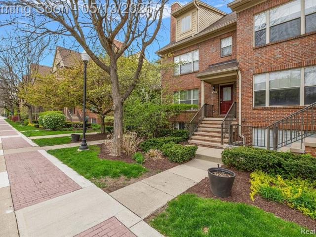 1403 S Main Street