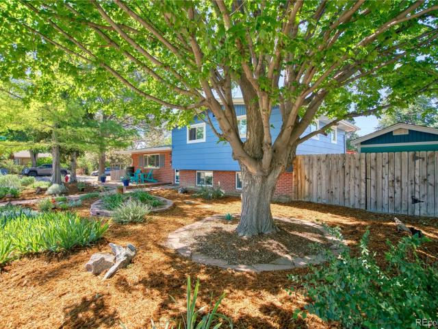 1403 Sanborn Place
