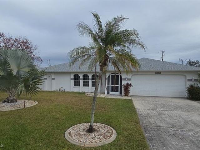 1403 SE 8th Pl, Cape Coral, FL 33990