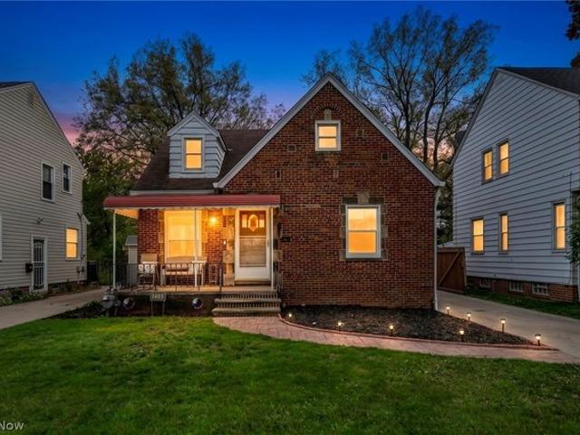 1403 Tuxedo Ave, Parma, OH 44134
