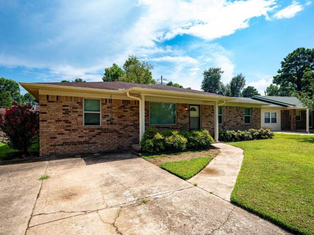 1403 Tamara Park