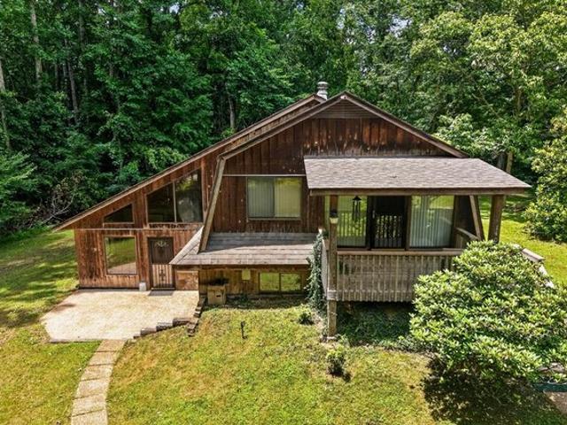 1403 Tanasi Trl, Cookeville, TN 38506