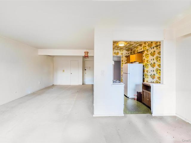 1403 th ave 5C