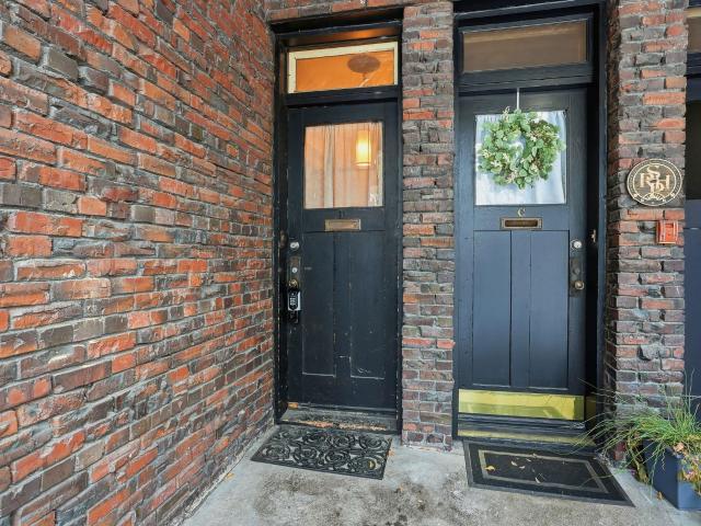 1403 W 5th Ave, Unit D, Spokane, WA 99204 | MLS #202611 | Compass