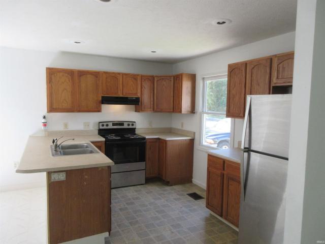 1403 W 6th Street