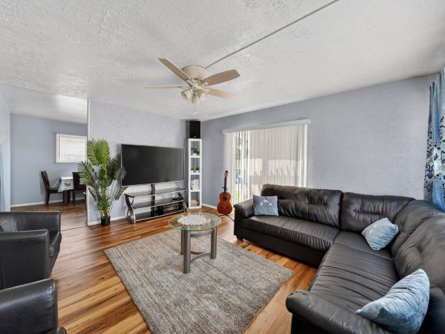 1403 W 6Th Street