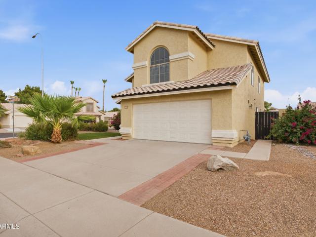 1403 w goldfinch way