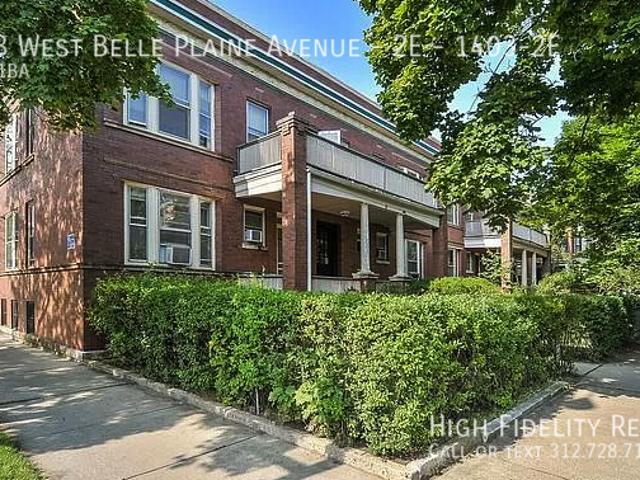 1403 West Belle Plaine Avenue 2E, 2 beds, 1 full bath