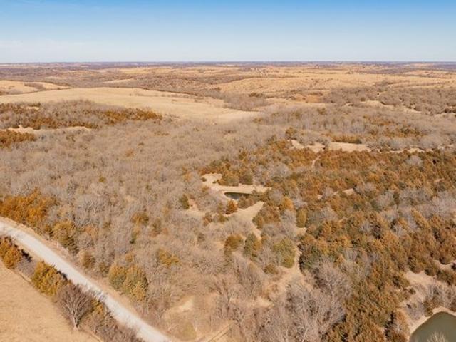 140th Ave, Murray, IA 50174