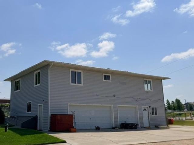 140 3rd Ave, Deer Trail, CO 80105