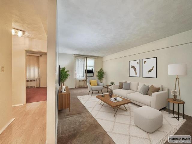 140 1 th Road, Unit 1A | Compass