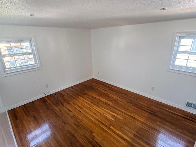 140 28 st Street 1