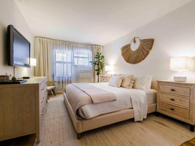 140 7TH Avenue 5G