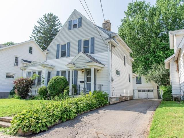 140 6th St, Scotia, NY 12302
