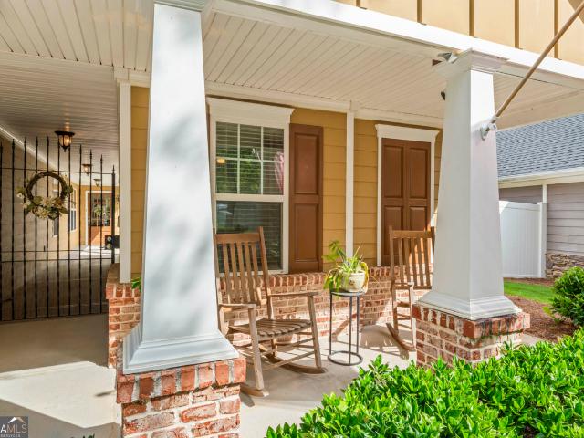 140 Cottage Club Drive