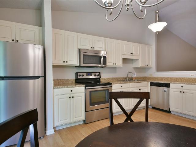 140 Copperfield Drive Unit B