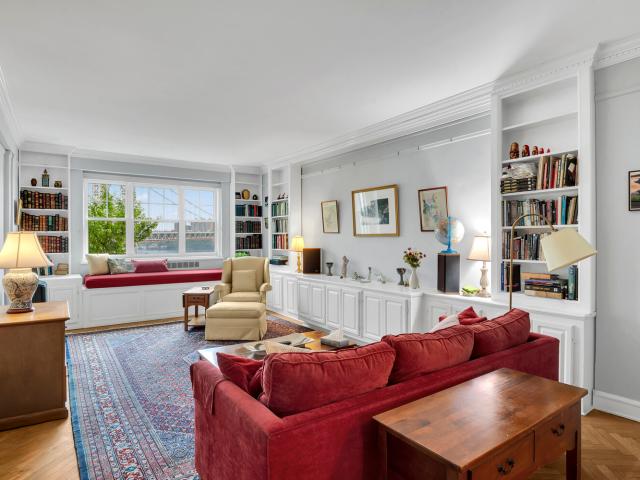 140 Cabrini Blvd, New York, NY