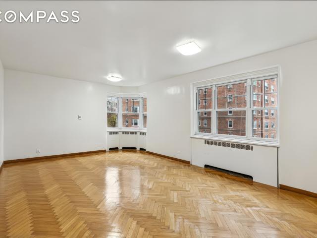 140 Cabrini Blvd, New York, NY