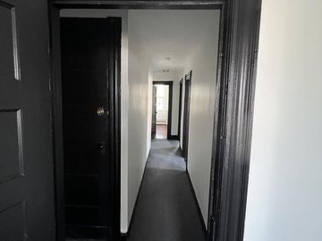 140 Center St, Manchester, CT 06040