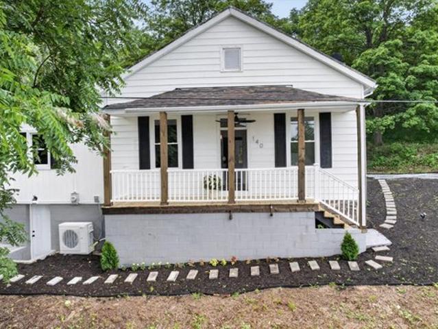140 Creek Rd, Shermans Dale, PA 17090