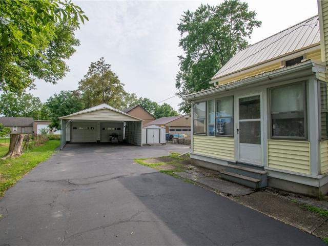140 Andes Avenue