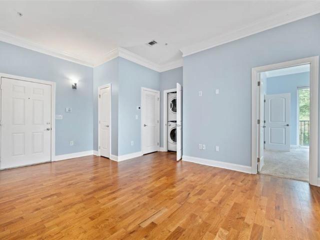 140 Alden Avenue NW 201