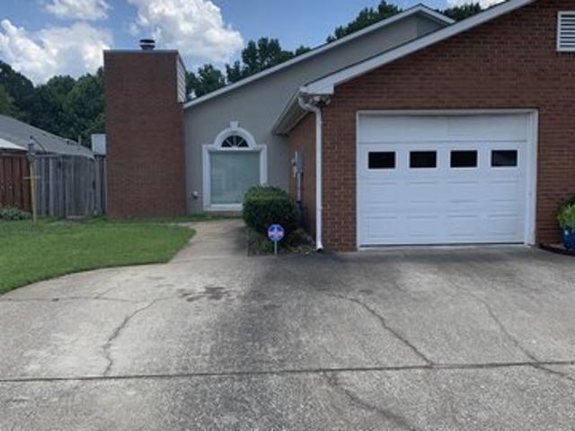 140 Arbor Way, Fayetteville, GA 30215