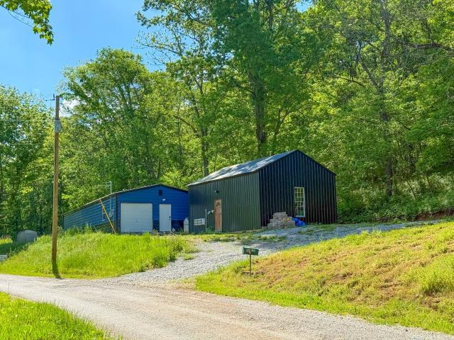 140 Ben Johnson Rd