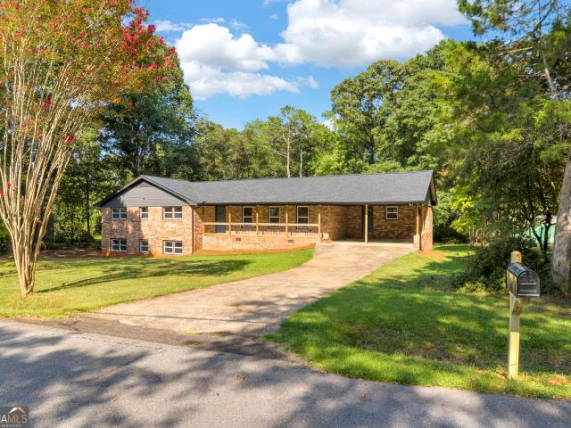 140 Benjamin Drive