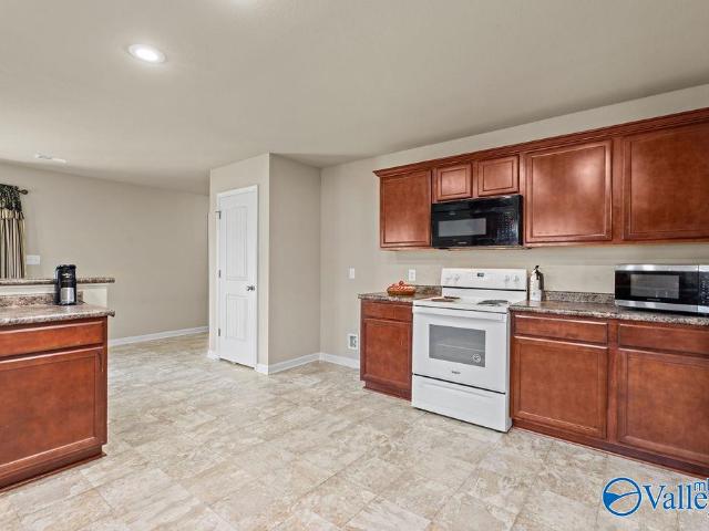 140 Bermuda Lakes Drive