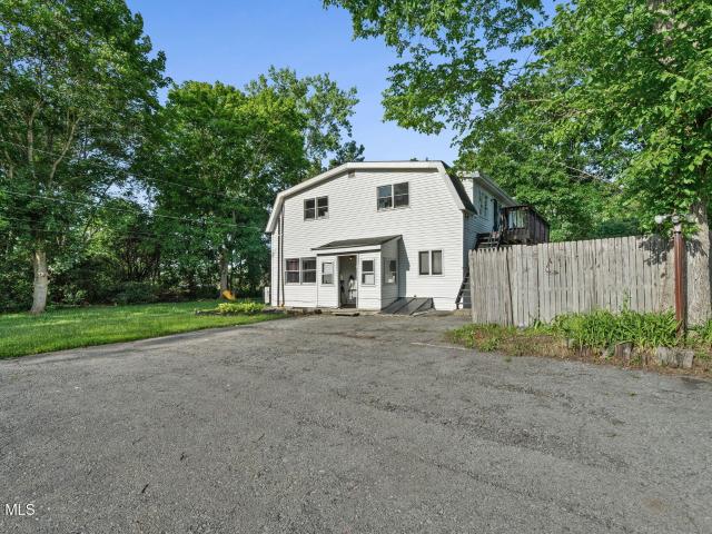 140 Blue Barns Road