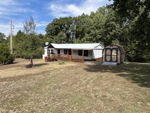 140 Black Oak Rd, Seligman, MO 65745
