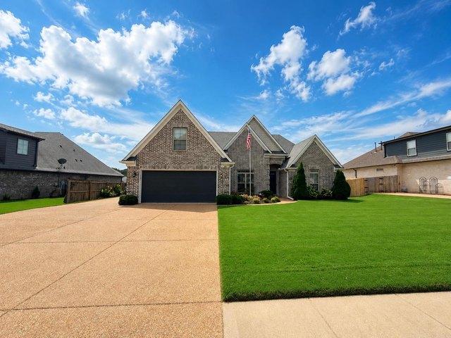 140 Breezy Loop E, Oakland, TN 38060