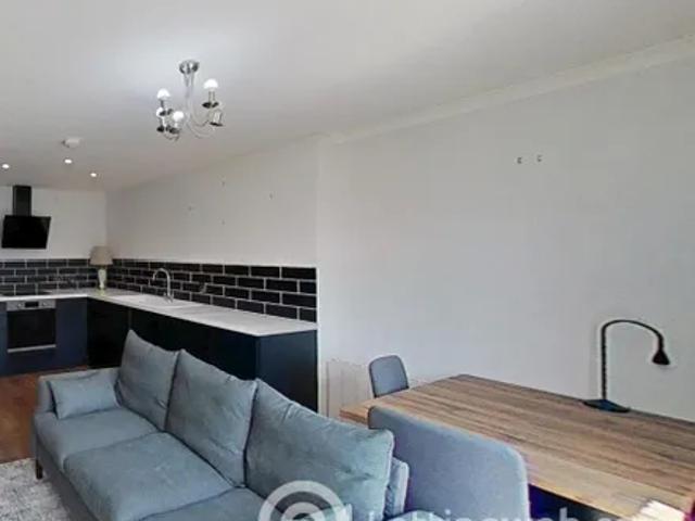 140 Broughton Road, City of Edinburgh, EH7 4LG, United Kingdom | 2 bed house for rent #167616998 | Rentberry