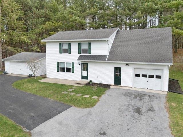 140 Budd Rd, Newark, NY 14513