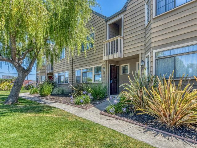 140 Gibson Drive 12