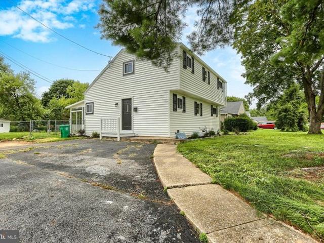 140 Glendale St, Carlisle, PA 17013