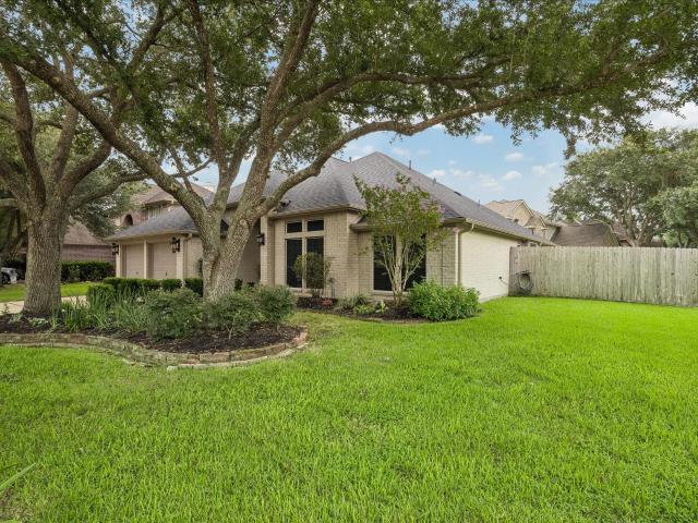 140 Greenridge Circle