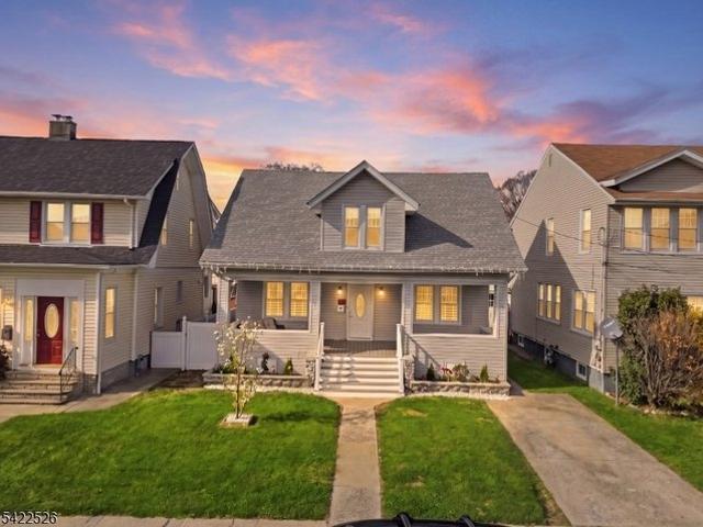 140 Grove Ave, Woodbridge, NJ 07095
