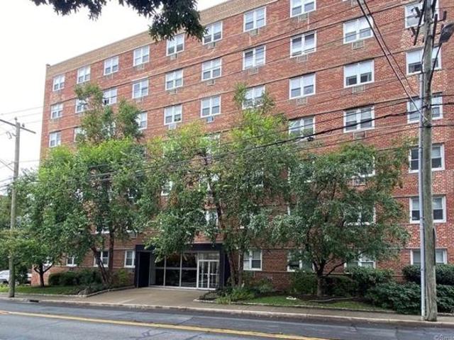 140 Grove St #5J, Stamford, CT 06901