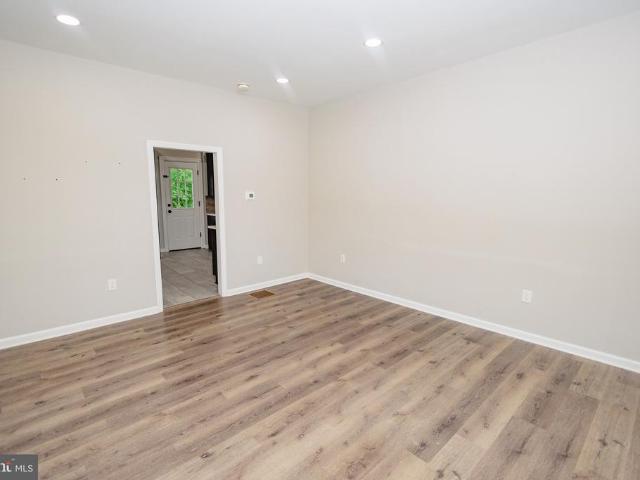 140 Delsea Dr S # 1